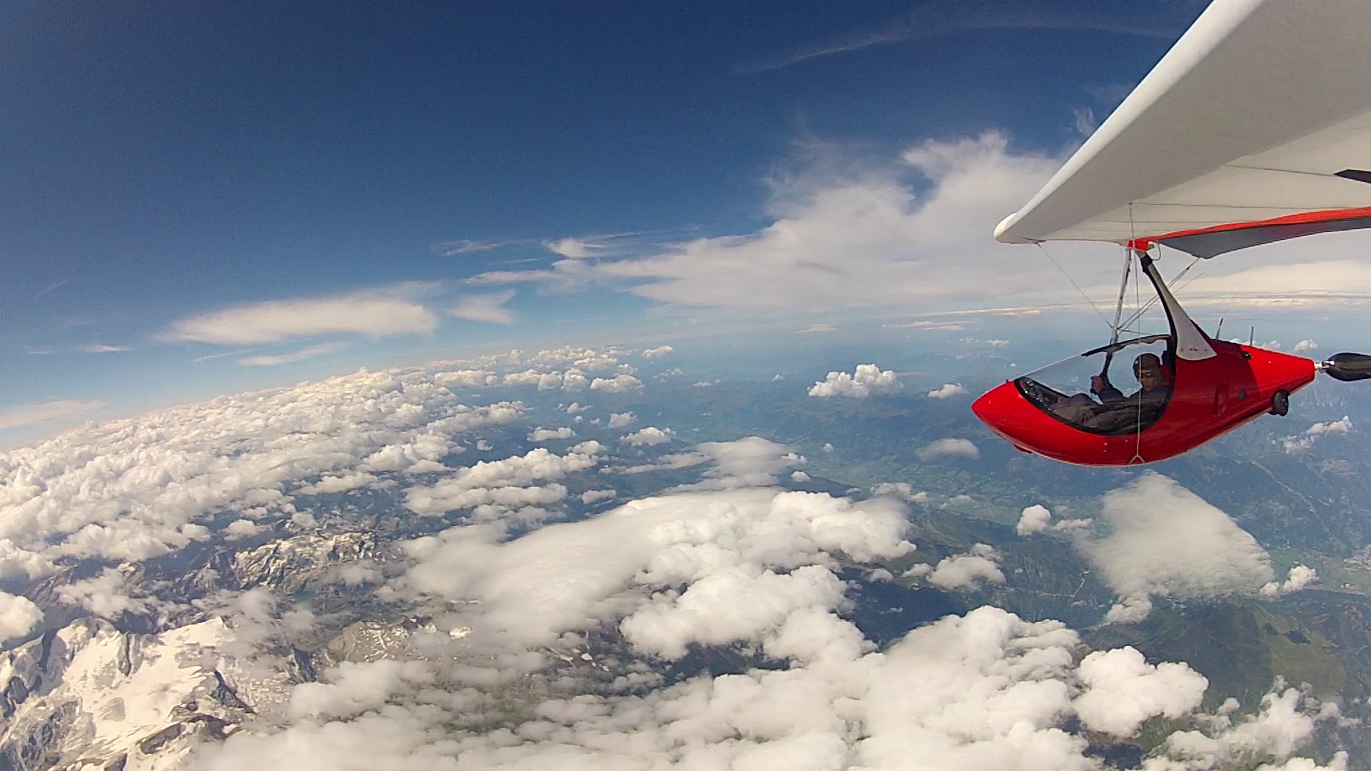 zxIm Föhn über Kaprun-2 | Das wirklich leichte Fliegen.